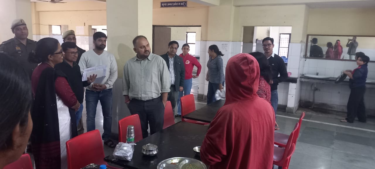 Dm Inspected Ias, Pcs Coaching Centre In Nizampur - Hapur News - Hapur ...