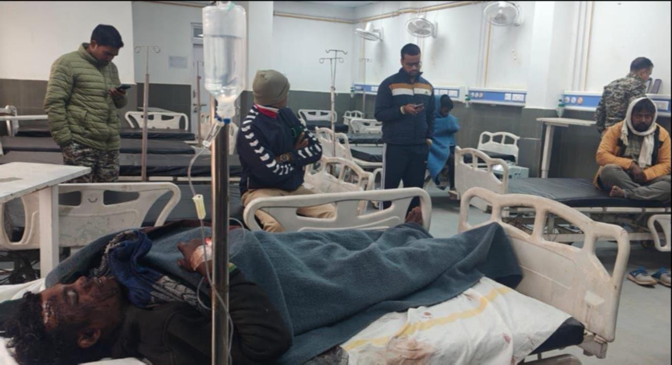 Four Labourers Killed, Five Critical As Pickup Overturns - Sonebhadra ...