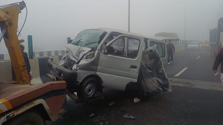 Deadly Fog: Eco Van Driver Killed In Collision With Truck Coming From ...