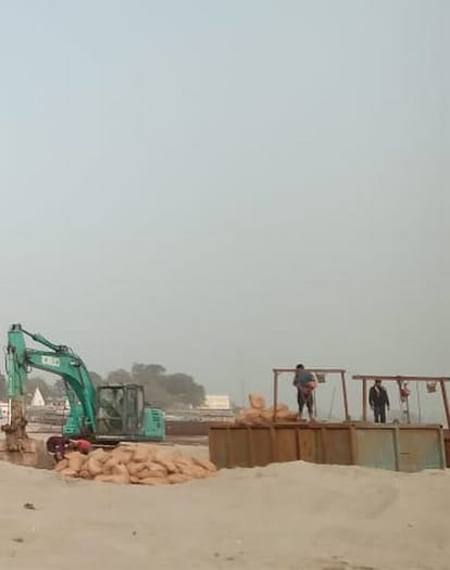 The New Ganga Bridge Being Built In Kachhla Will Soon Provide Permanent ...
