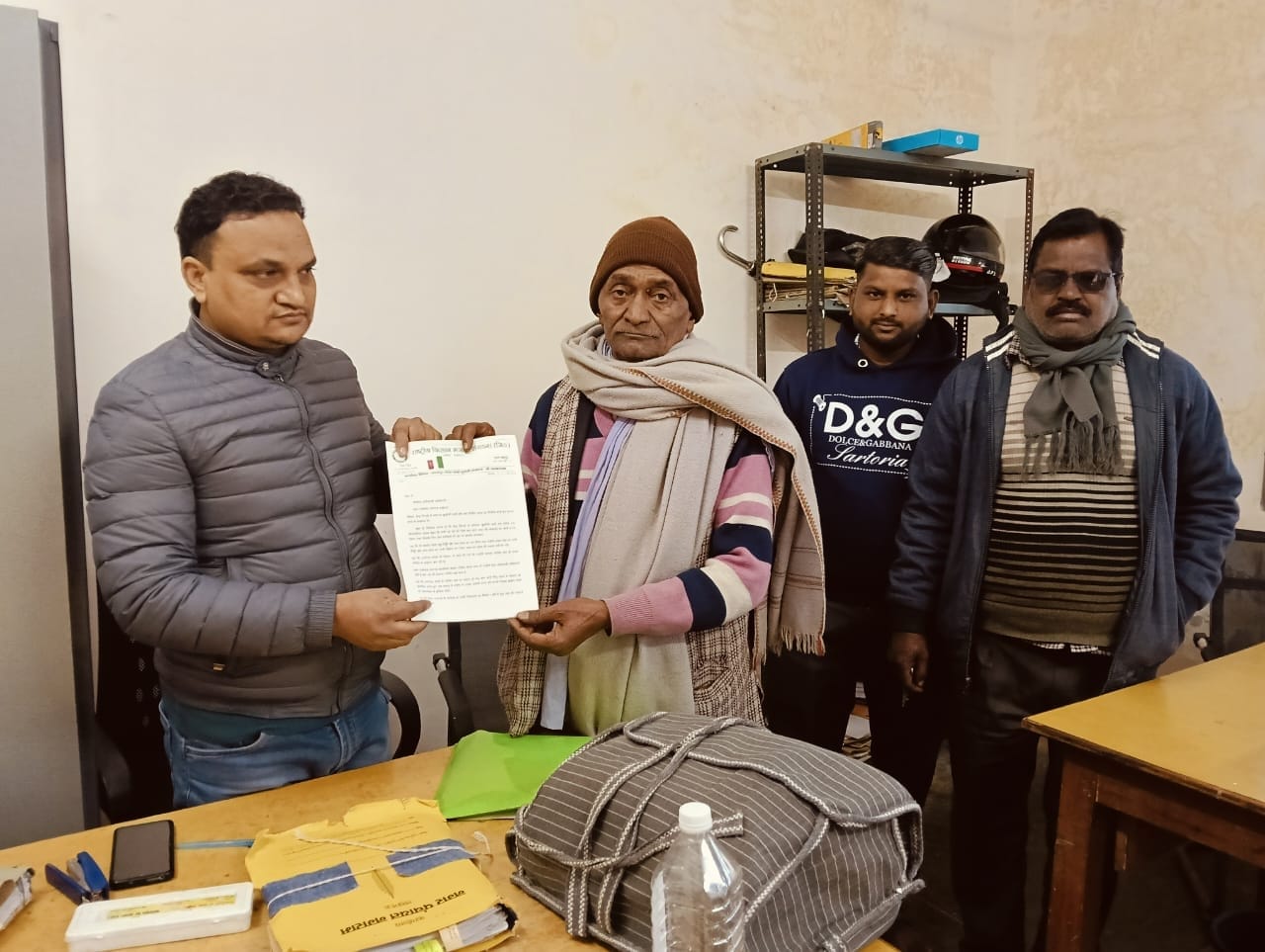 Demand For Repair Of Road And Siphon - Lucknow News - Lucknow News:सड़क ...