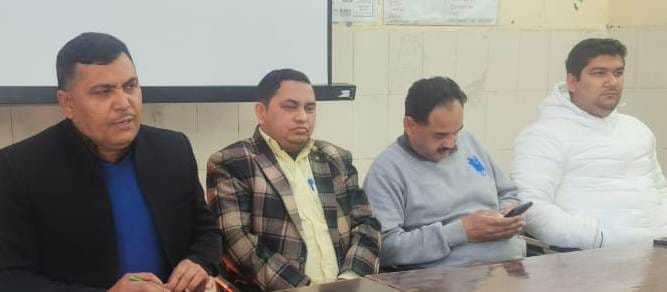 Throw Light On The Life Of Swami Vivekananda - Meerut News - Meerut ...