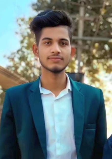 Worker Falls To Death While Repairing Sugar Mill - Sitapur News ...