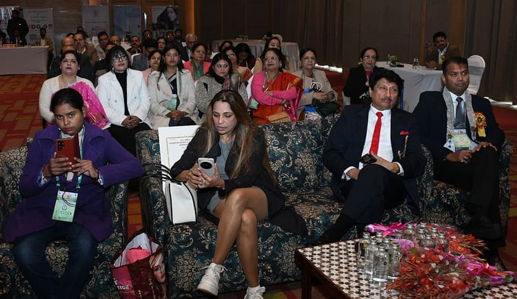 Married Women Are Learning The Tricks Of Self-reliance - Lucknow News ...