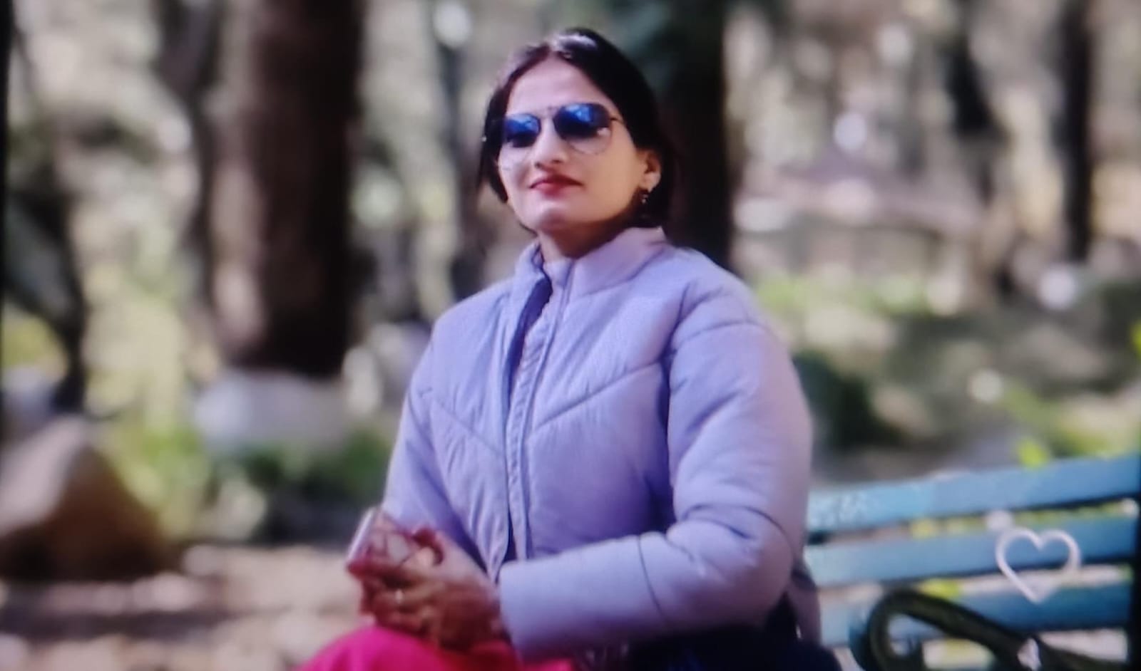 Muzaffarpur Bihar News : Young Lady Dead Body Found On Rail Track She ...