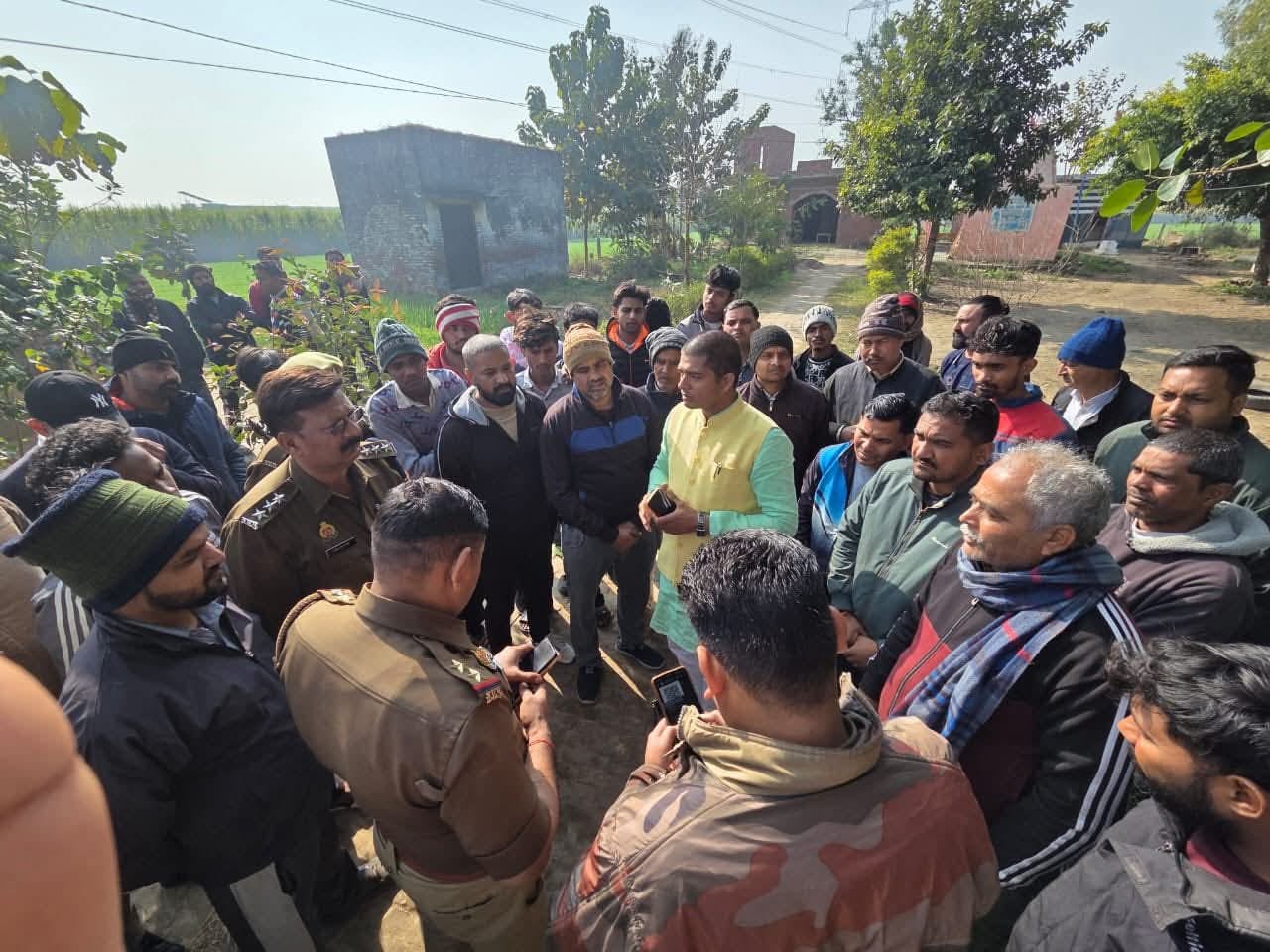 Statue Of Maa Durga And Baba Gorakhnath Broken In Sisauli Temple ...