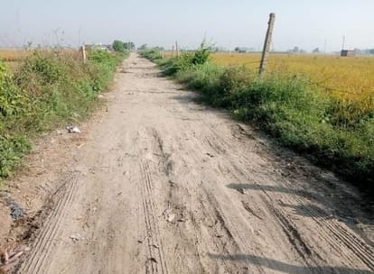 Khedi Ghulam Ali-siwan Road In Bad Condition - Kaithal News - Kaithal ...