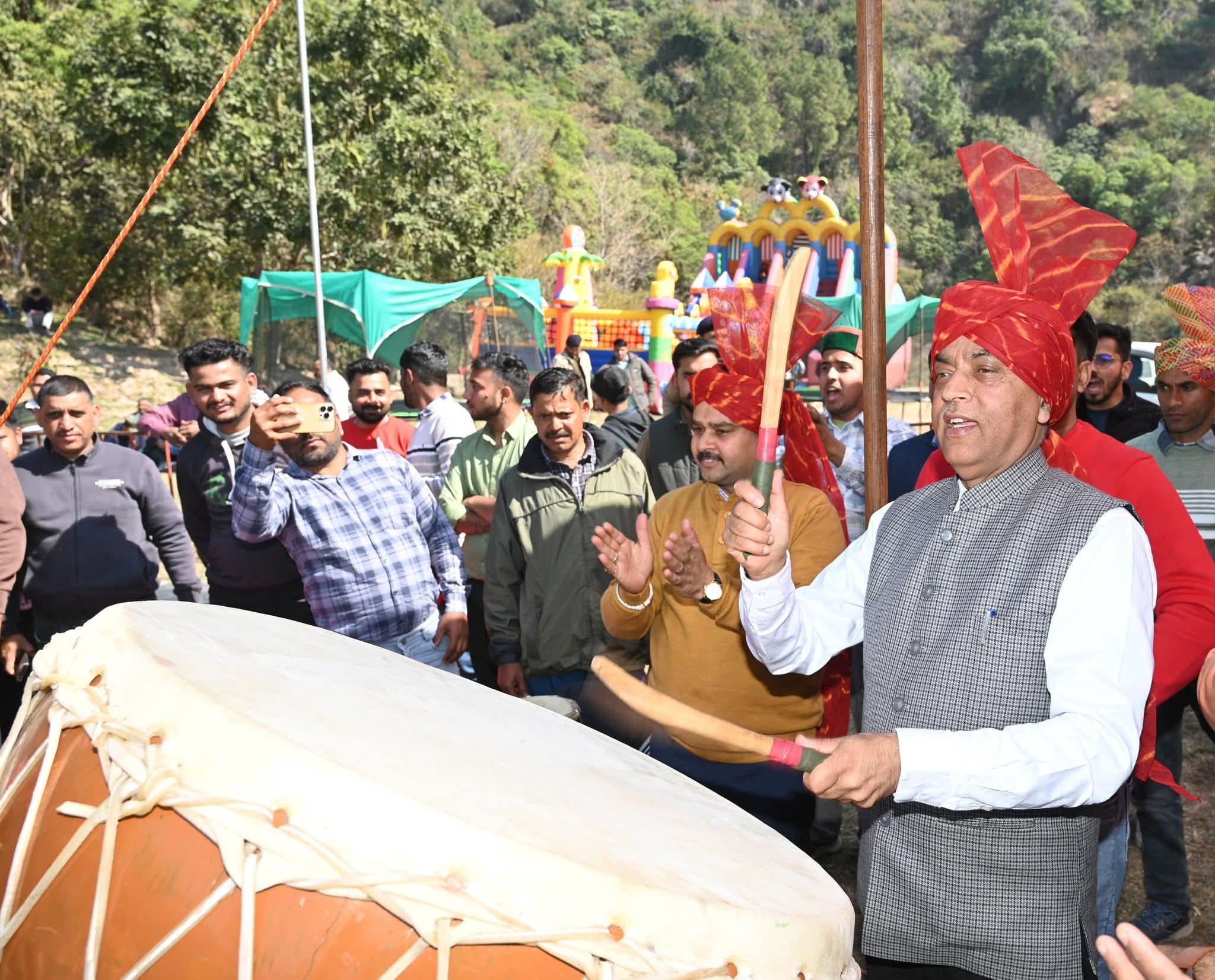 Lakhdata Peer Dangal Fair Begins At Dhui Diwan In Jwalamukhi. - Kangra ...