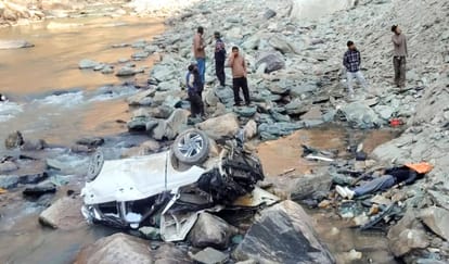 Driver Dies After Car Falls Into Parvati River Near Sarsari - Kullu ...