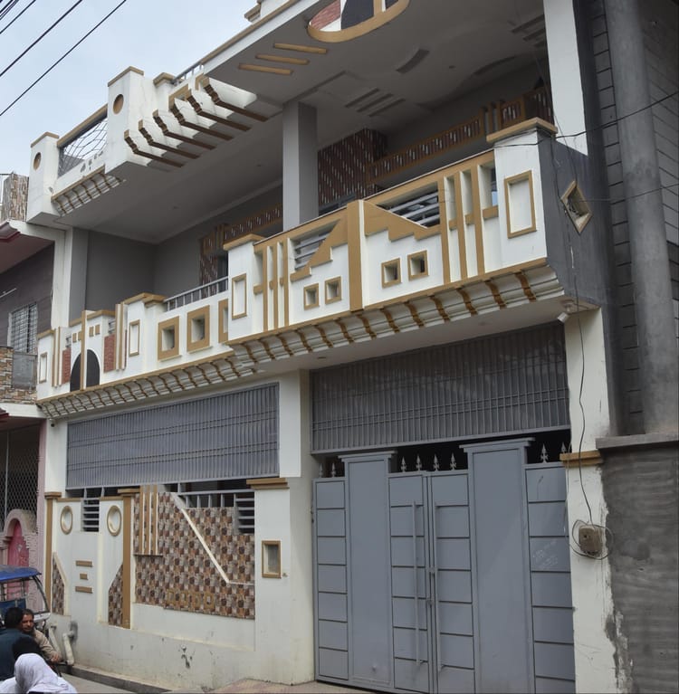 Siblings Are Doctors, Father Works At Private Firm; House Found Locked ...