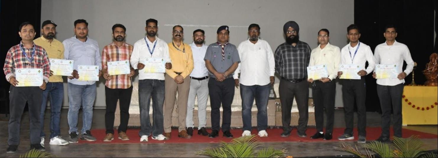 Certificates Distributed On Completion Of Training Of Yuva Aapda Mitra ...