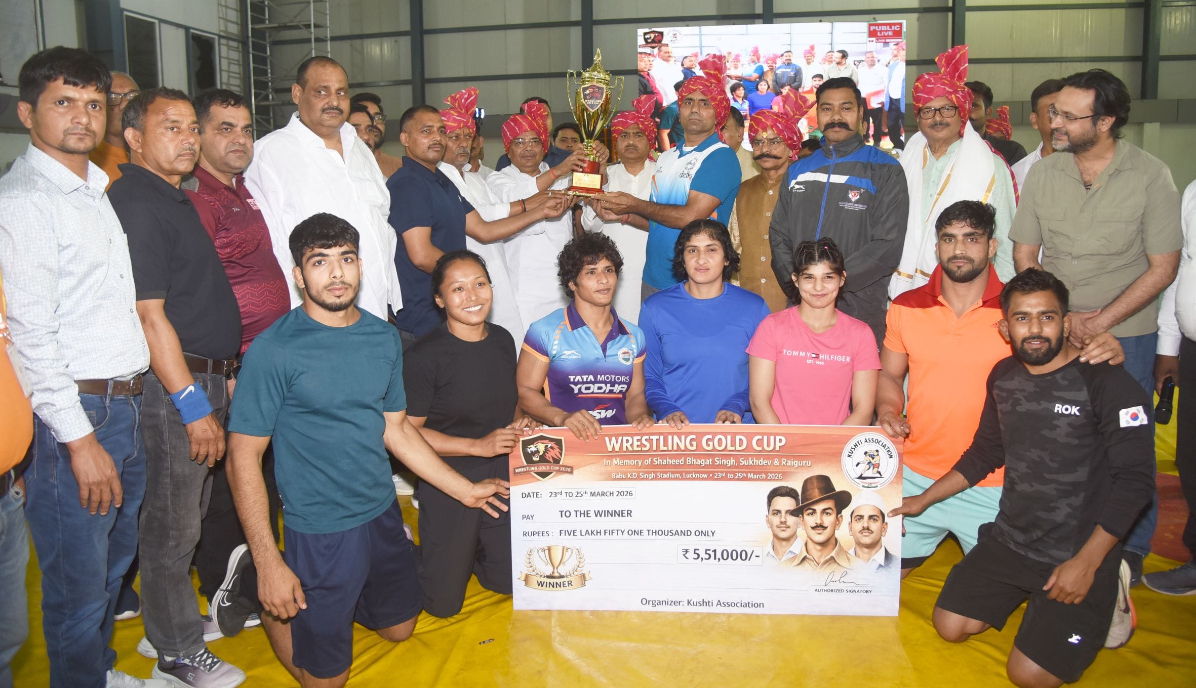 Iranian Wrestler Irfan Said, This War Should Stop Now - Lucknow News ...