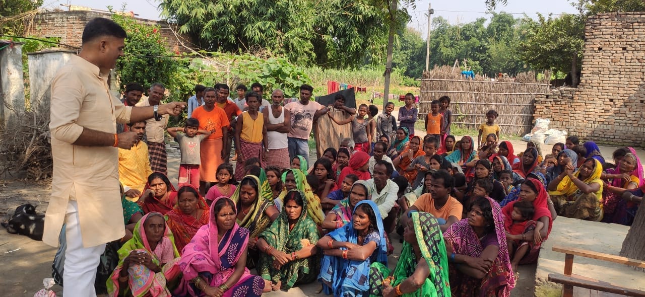 Discussion On Issues At Musahar Community Meeting - Kushinagar News ...