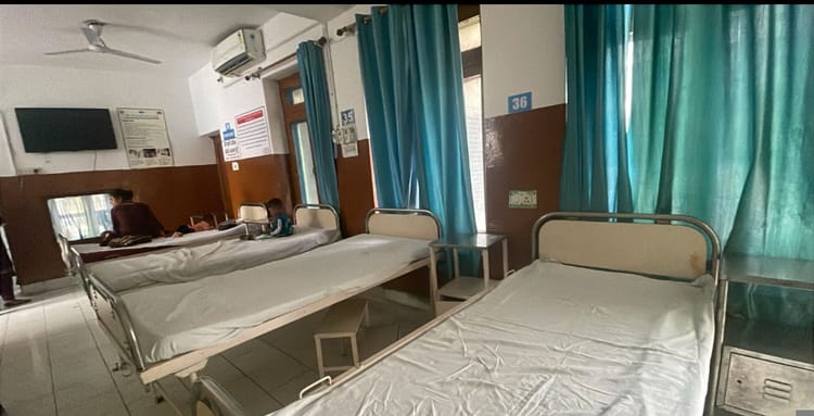 Sncu Room In Ponta Hospital - Sirmour News - Sirmour News:बेहतरीन ...