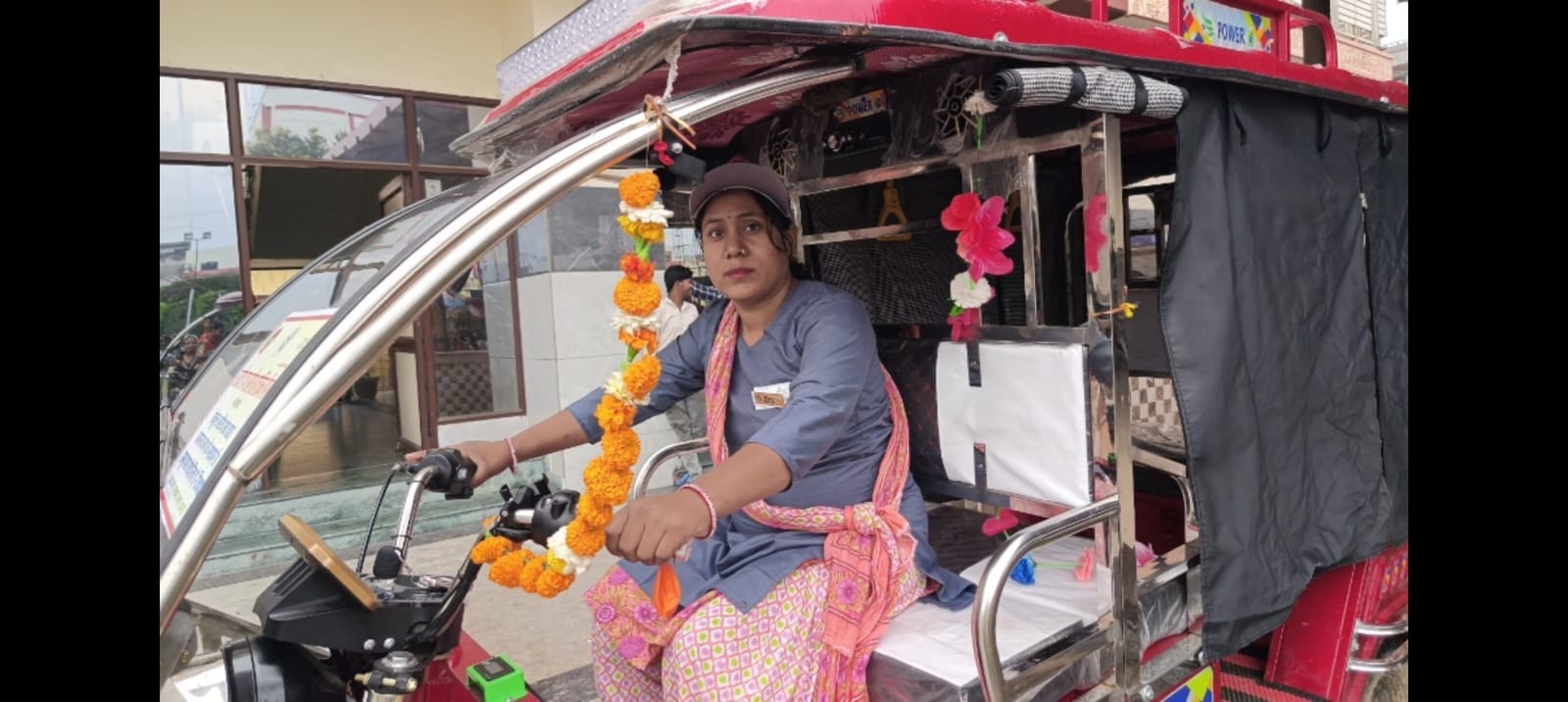 Women Took Up E-rickshaws And Became Self-reliant. - Shamli News ...