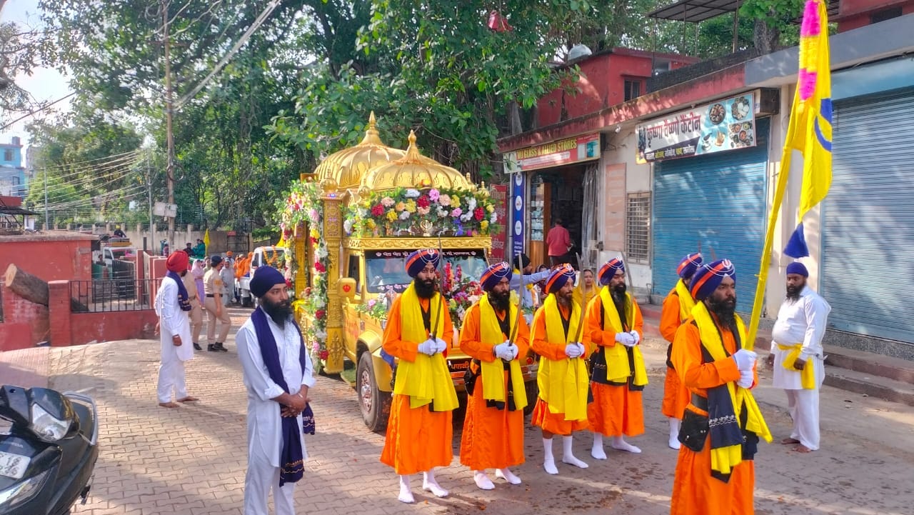 Nagra Kirtan In Nahan - Sirmour News - Sirmour News:श्री गुरु गोबिंद ...