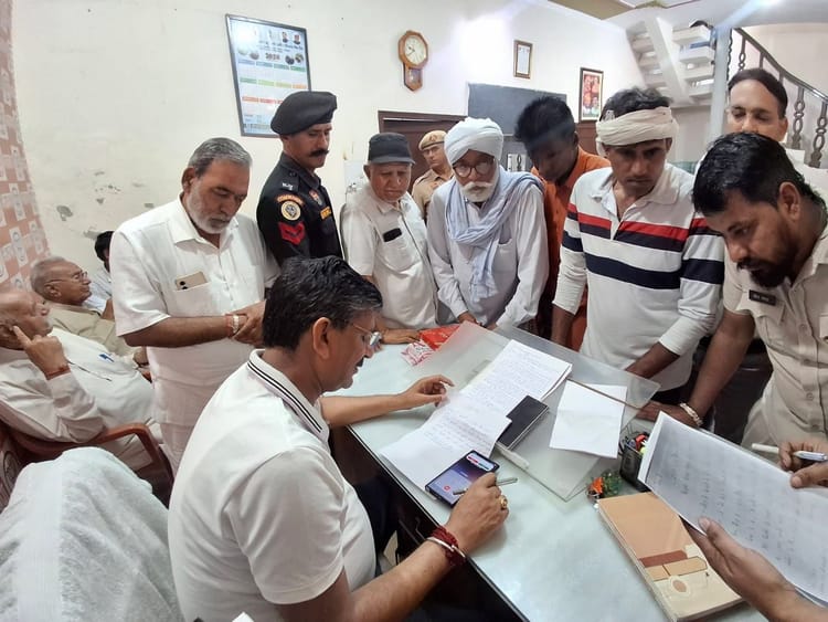 My Door Is Open For Every Citizen: Bedi - Jind News - मेरा दरवाजा हर ...