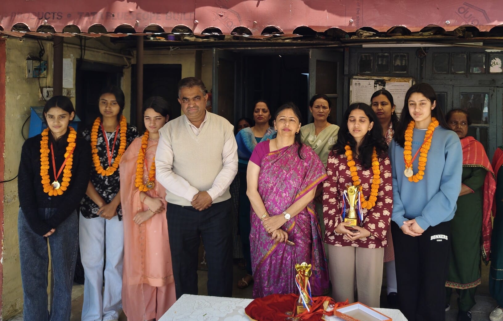 9 Girl Students Honored For Their Excellent Performance In Class 12th ...