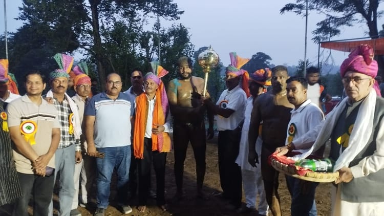Jitendra Became The Winner Of Bairi Miyan Dangal, Pappu Was The Runner ...