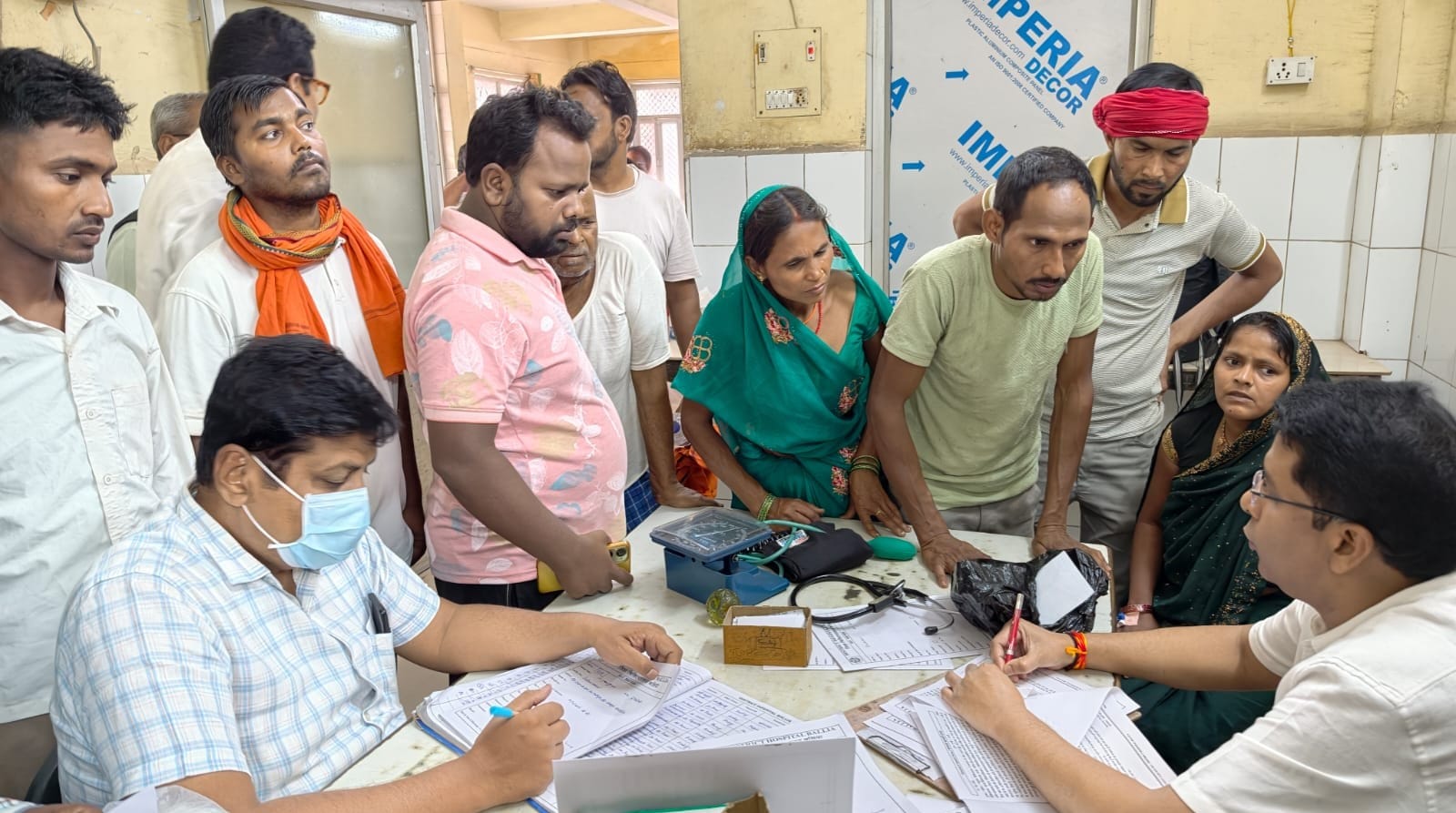 Sometimes Rain And Sometimes Heat Is Spoiling Digestion - Ballia News ...