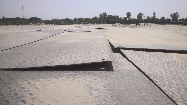 Pontoon Bridge Fails... A Permanent Bridge Will Be Built Between ...