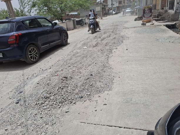 Road Begins To Crumble Within A Month - Gurugram News - Gurugram News ...
