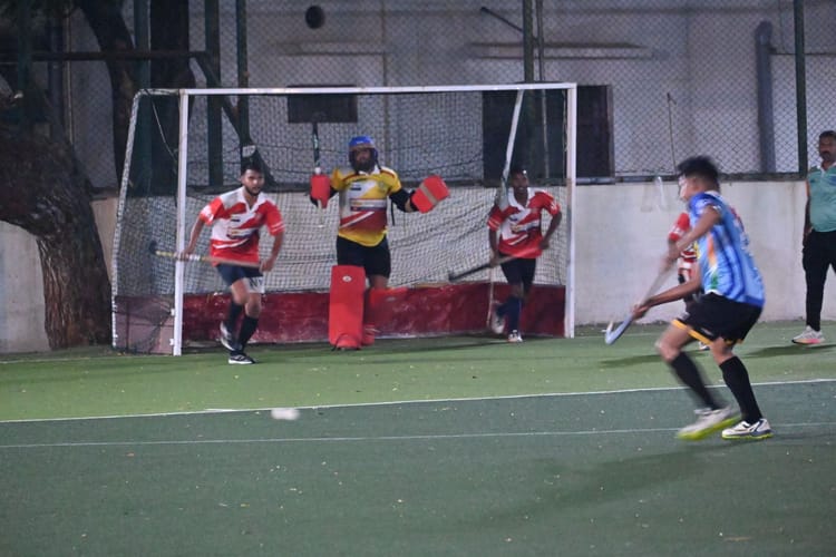 Hockey League: Sharda Sharks Turn The Match Around, Semi-final Picture Clear - Agra News - हॉकी ...