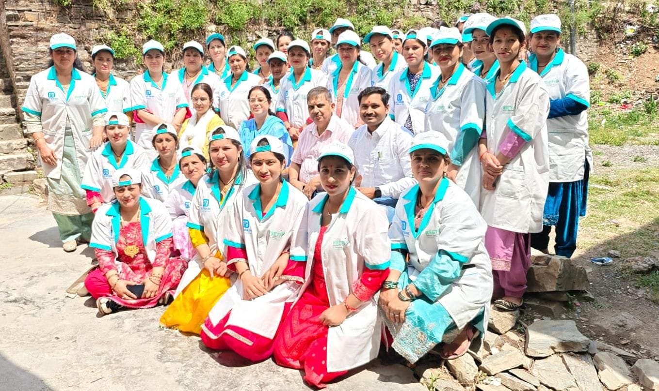 Uco Rseti Training For Women In Shilai - Sirmour News - Sirmour News ...