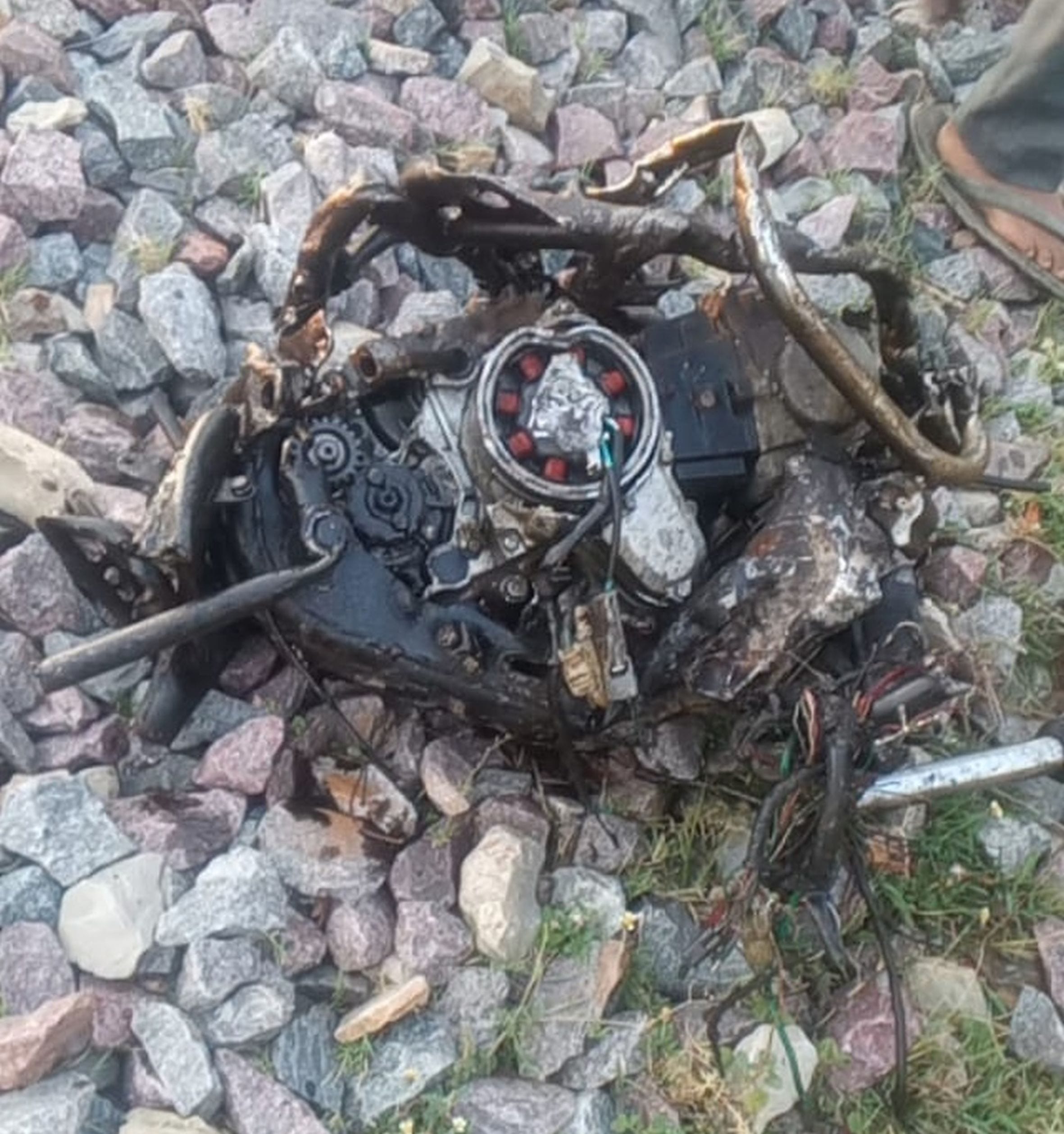 Bike Smashed Into Pieces After Colliding With Triveni Express ...