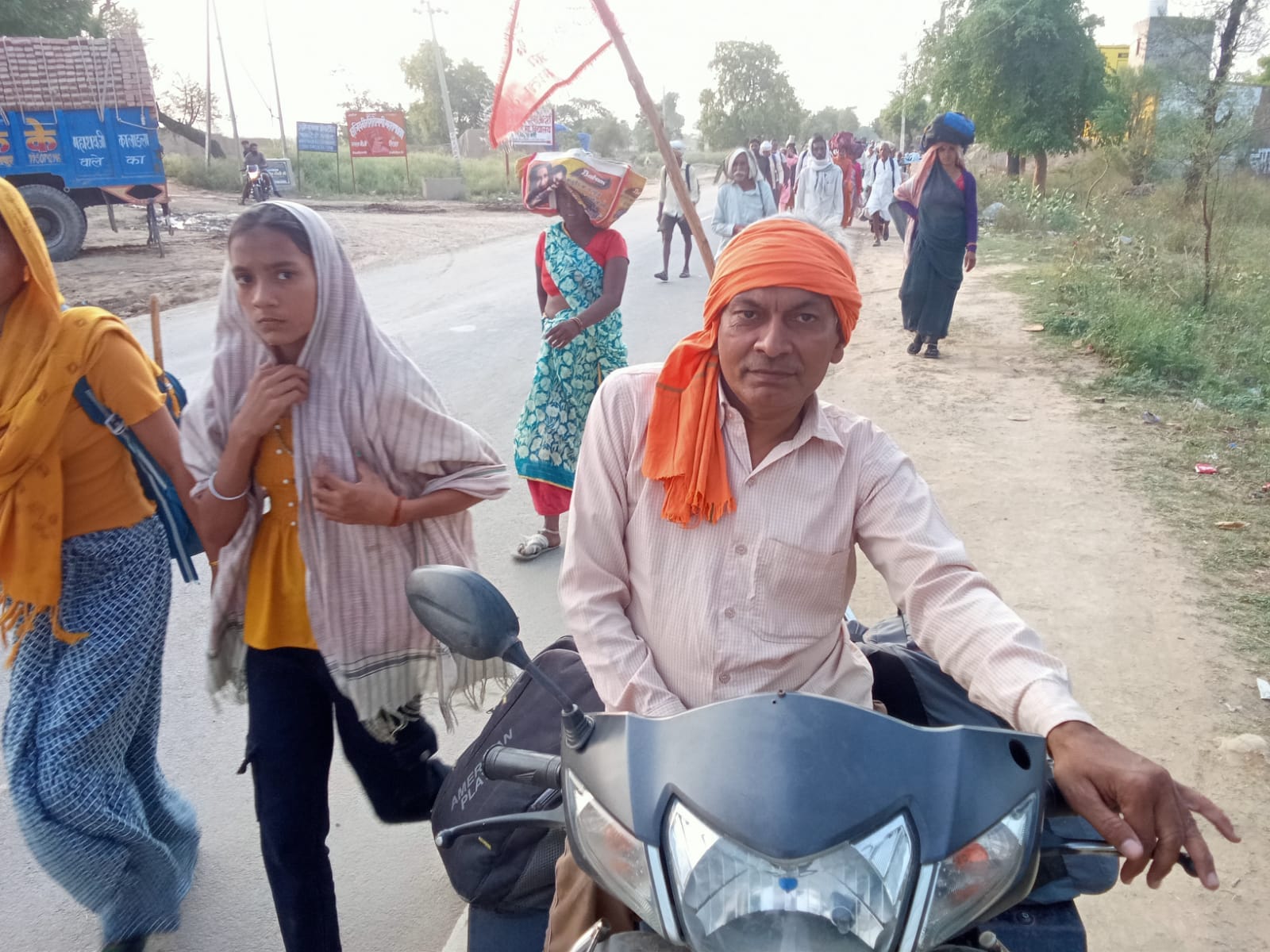 The Braj-84 Kos Parikrama Route Resounded With Chants Of "radhe Radhe ...