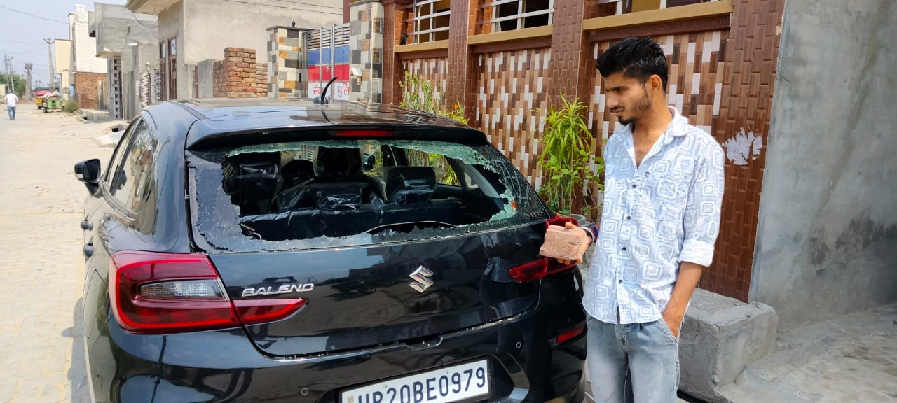 Accused Of Breaking Car Glass And Trying To Grab Land - Hisar News ...