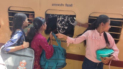 Got Out Of The Questions, Got Entangled In The Passengers - Lakhimpur ...