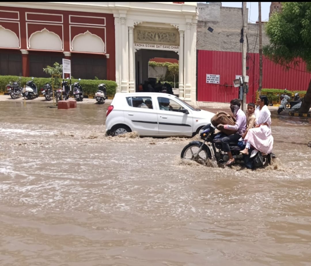 City Submerged Under 36.4 Mm Of Rain; Drainage Claims Fail. - Sirsa ...