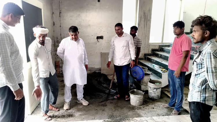 False Ceiling In Community Hall Collapses During The Very First Rain ...