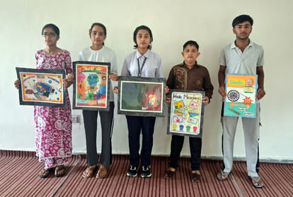Children Demonstrated Their Talent In The Painting Competition ...