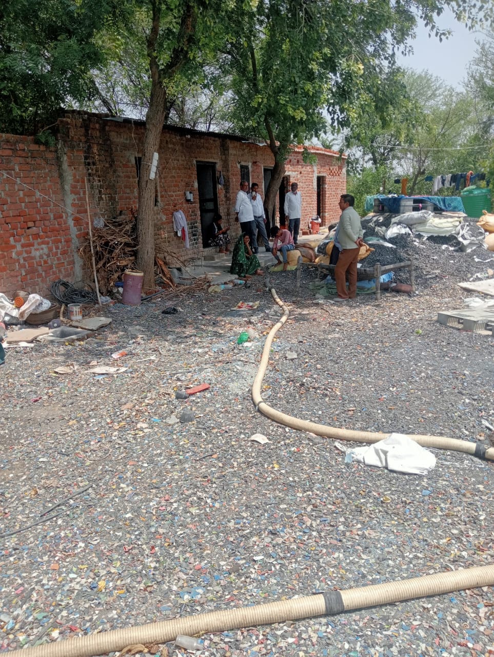 A Joint Team Comprising The Cm Flying Squad The Pollution Department ...