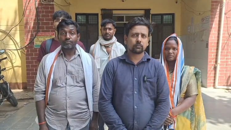 No Hearse Provided By Medical College Hospital; Relatives Staged A ...