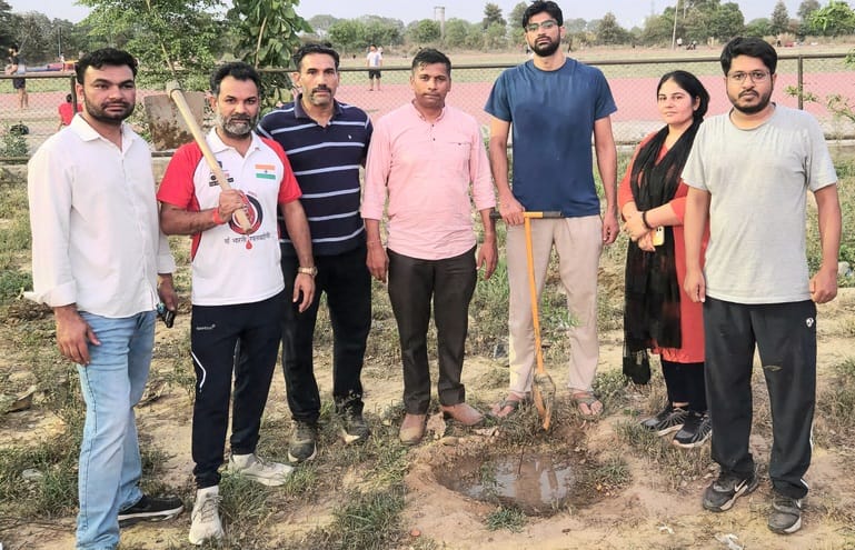 10 Saplings Planted At Rajiv Gandhi Sports Stadium - Sonipat News ...