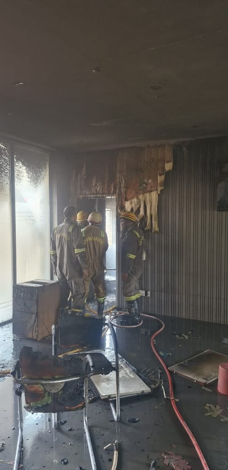 Fire Breaks Out At Iram Degree College Due To Short Circuit - Lucknow ...