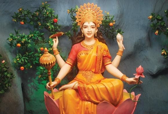 Navratri 2021: Know All About Goddess Siddhidatri For The Last Day Of ...
