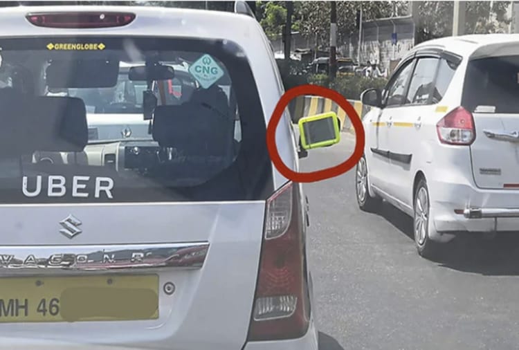Uber Driver Rare View Side Morror Is Viral On Social Media - टैक्सी का ...