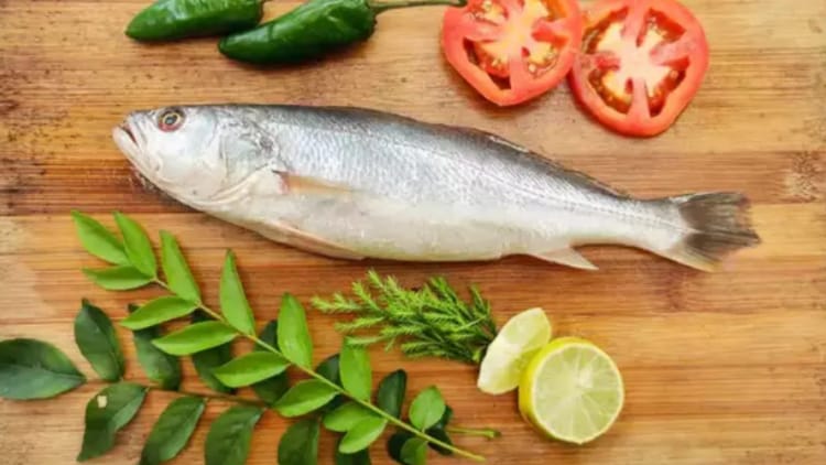 विश्व मत्स्य पालन दिवस : समुद्र का सोना क्यों कही जाती है घोल फिश ...