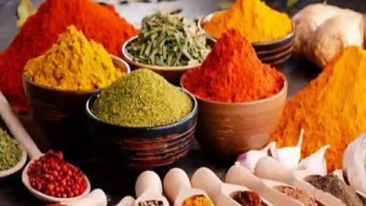 Spices Export: काली मिर्च, इलायची और इमली ने दिया सहारा, फिर भी भारत का ...