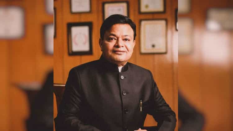 Amar Ujala Samvad: All You Need To Know About Academician Kamal ...