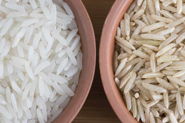 Brown Rice Vs. White Rice: पकाने में आसान सफेद चावल, ब्राउन राइस भी ...