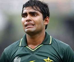 अकमल भाईयों की पाक टीम से छुट्टी - Akmal Brothers Dropped Irfan And ...