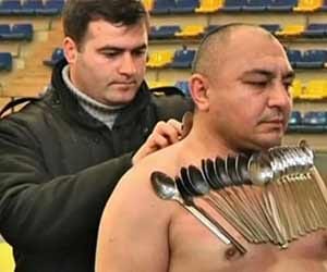 World_record_of_spoon_on_body - Amar Ujala Hindi News Live - चुंबकीय ...