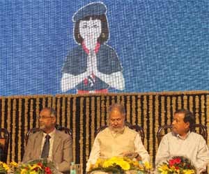 Lg ने मेट्रो को सराहा कहा 'गो ग्लोबल' - Dmrc Celebrates 20th Foundation ...
