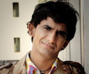 Meet, Great Laughter Comedian Khyali Saharan - Amar Ujala Hindi News ...