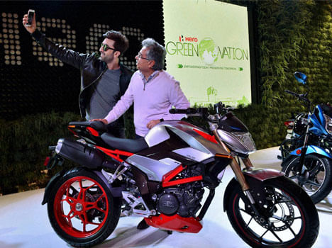 Hero Xf3r, Hero Xtreme 200 S, Hero Splendor I-smart 110, Hero Duet-e At Auto Expo 2016 - Amar ...